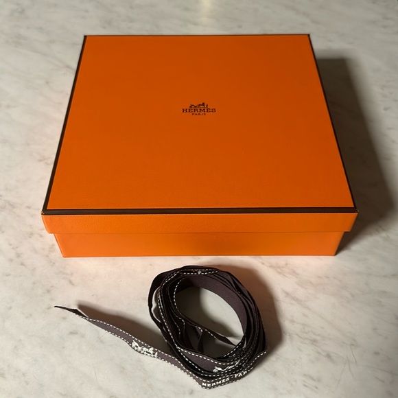Hermes | Storage & Organization | Small Hermes Box For Different ...